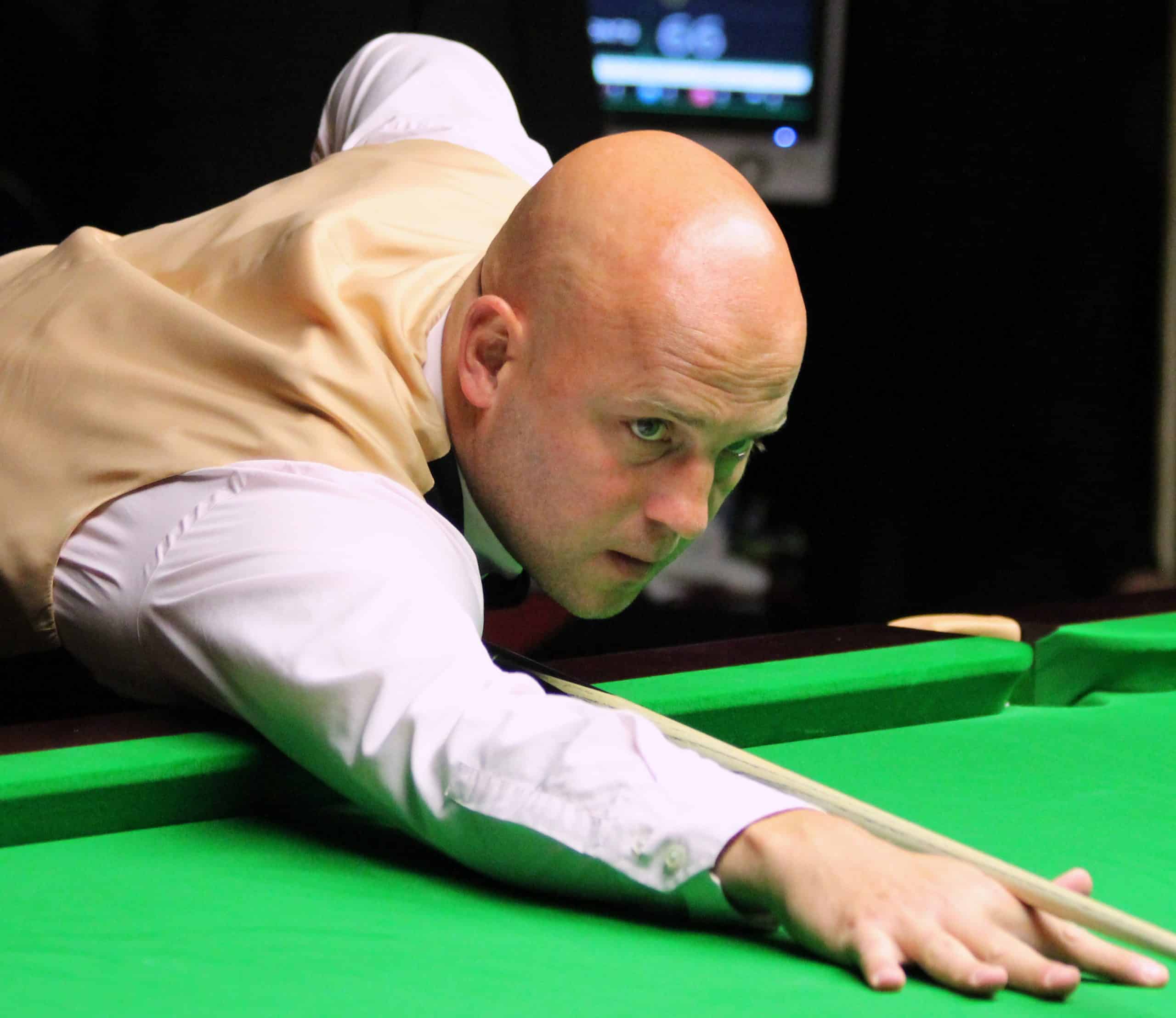 Mark King banned from the World Snooker Tour following a betting ...