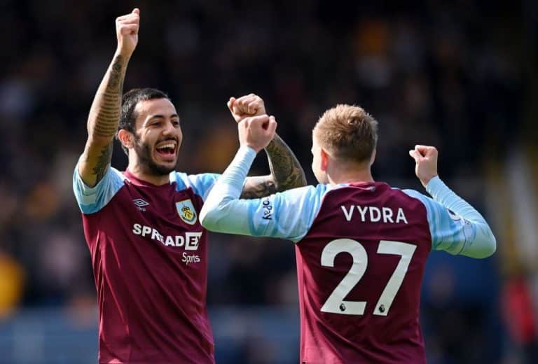 Notts Forest 1-1 Burnley Match Report | 5TIMES.CO.UK