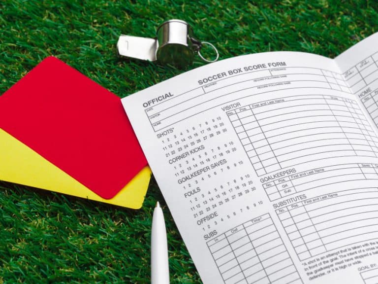 Learn How Long is Extra Time in Football Match | 5Times